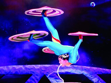 Beijing Opera Chinese Kongfu Acrobatic Show (Evening Activity ...