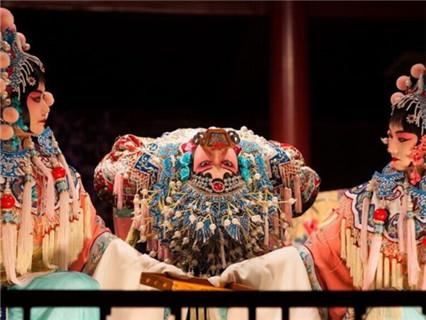 Peking Opera Show at Liyuan Theater , Beijing Tours, China Travel Service